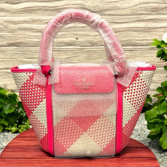 kate spade | Bags | Kate Spade Cruise Gingham Straw Medium Tote ...